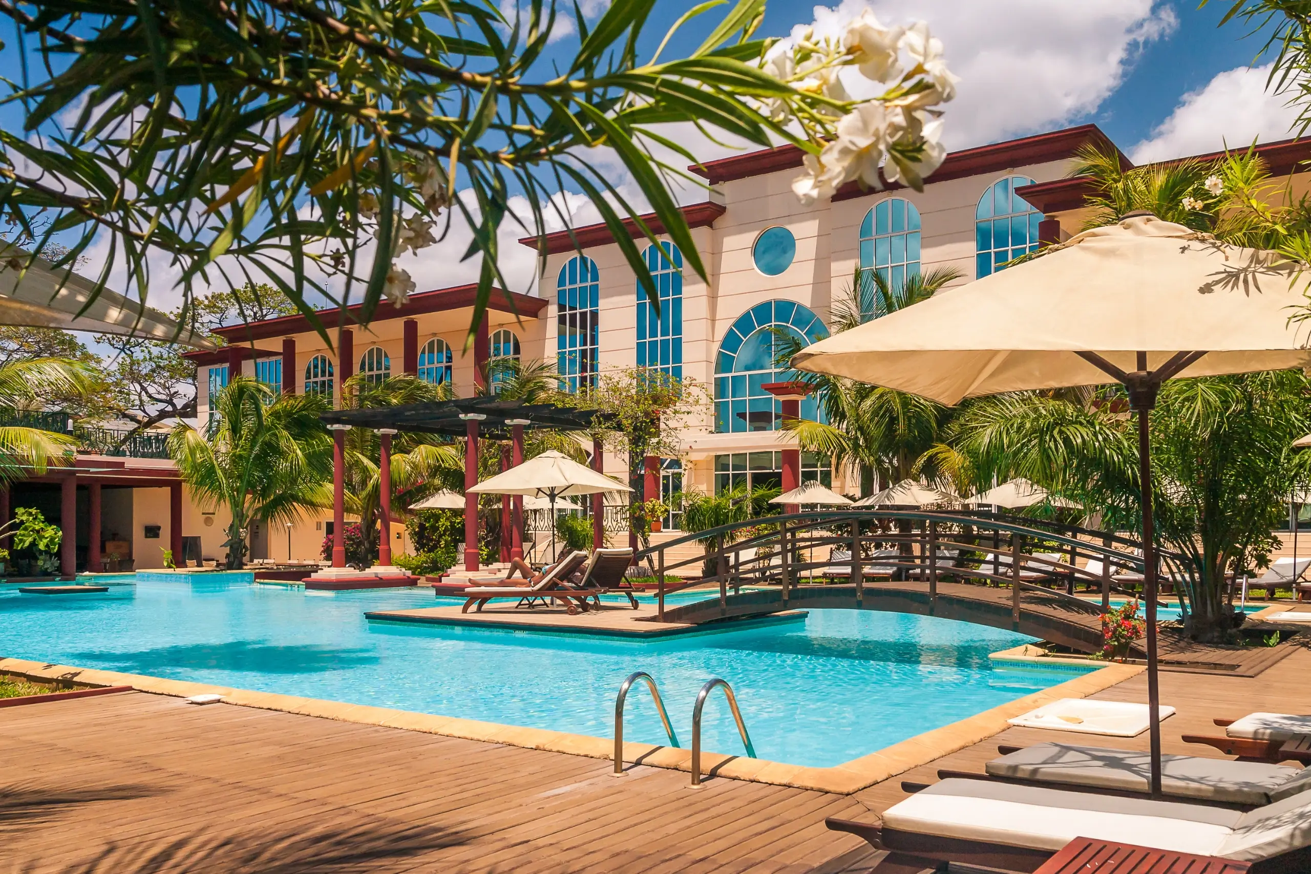 Hotel Safety Tips: Guide to Staying Safe While Traveling